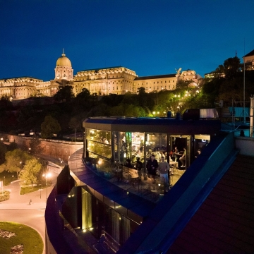 Leo Rooftop Cocktail Bar Budapest