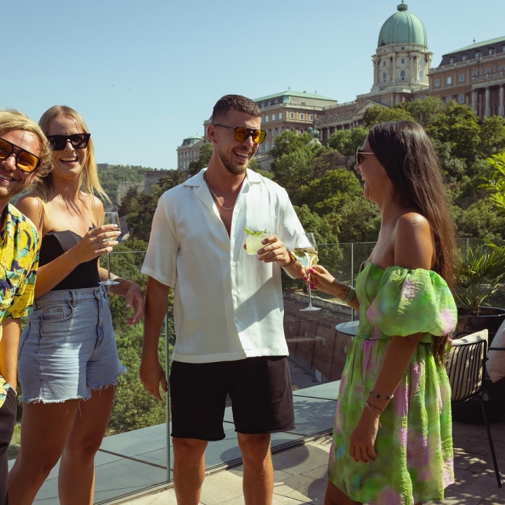 Leo Rooftop Cocktail Bar Budapest